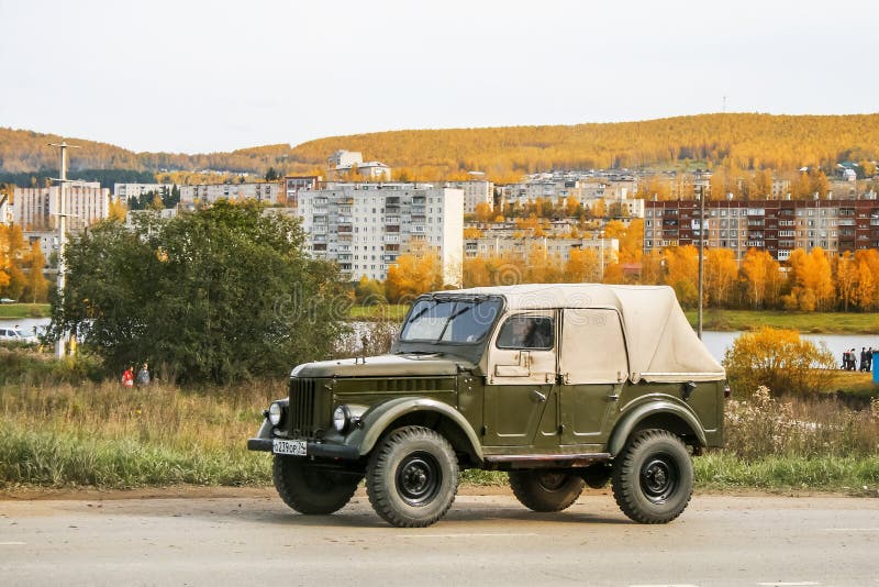 GAZ 69A foto editorial. Imagen de vendimia, ciudad, motor - 129865746