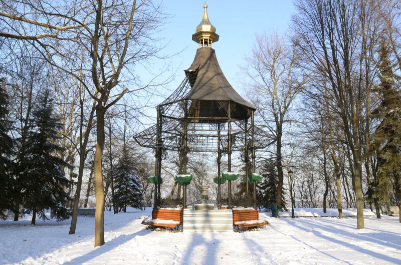 Gazebo-pitcher Water Pump Set in Khreshchaty Park, Kyiv, Ukraine Stock ...