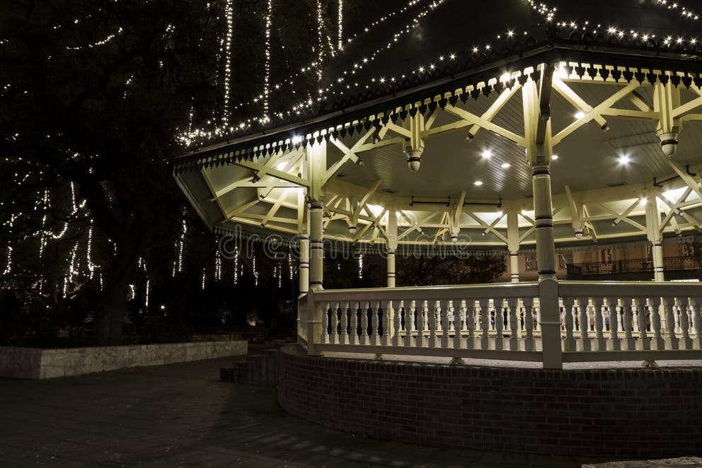 Gazibo stock photo. Image of texas, empty, view, plant - 28505350