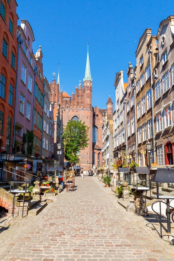 Gdańsk. Ulica Mariacka fotografia editorial. Obraz złożonej z turystyka ...