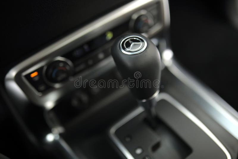 Gear shifter automatic editorial image. Image of buttons - 132838475