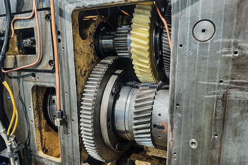 Gears and Gear Mechanism for Switching Speeds in a CNC Machine Stock ...