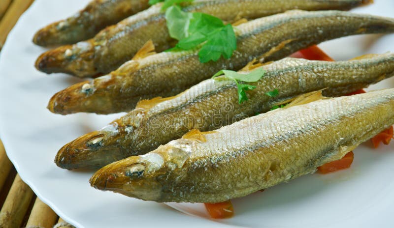 Geroosterde Spieringsvissen Stock Foto - Image of zeevruchten, heerlijk ...