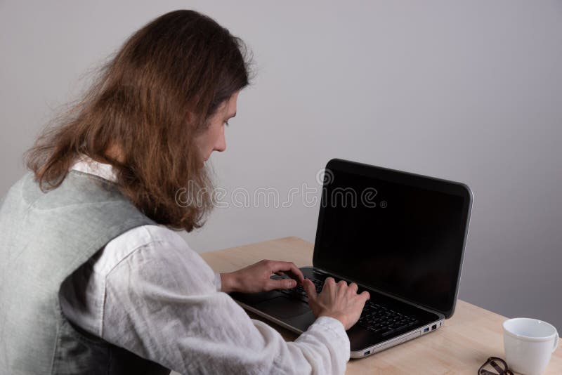 Geek Guy is Learning New Technologies, Programming, and Computer ...