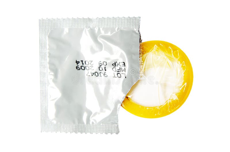 Open Die Pak Sigaretten Op Witte Achtergrond Worden Geïsoleerd Stock ...