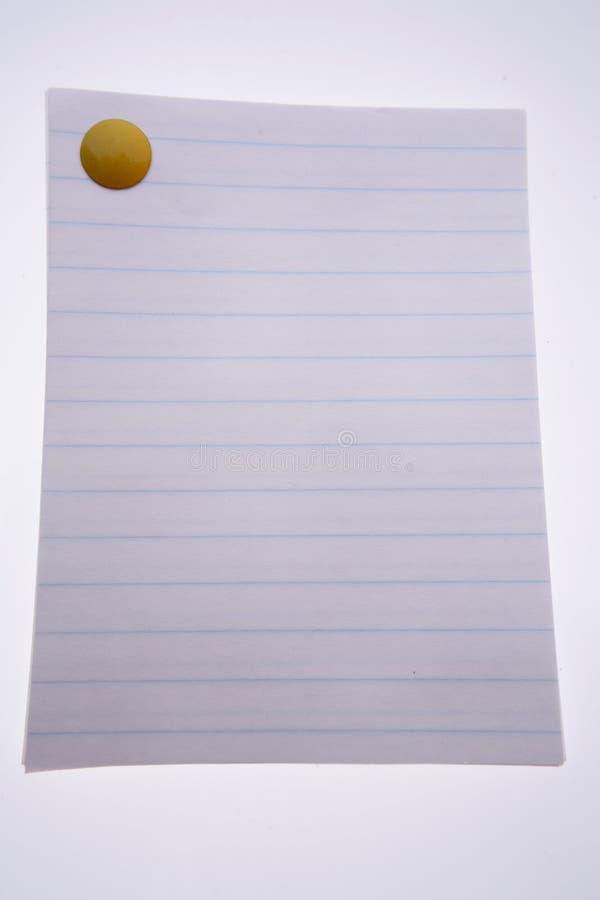 Geel punaise en document stock foto. Image of spatie, gehechtheid - 3360246