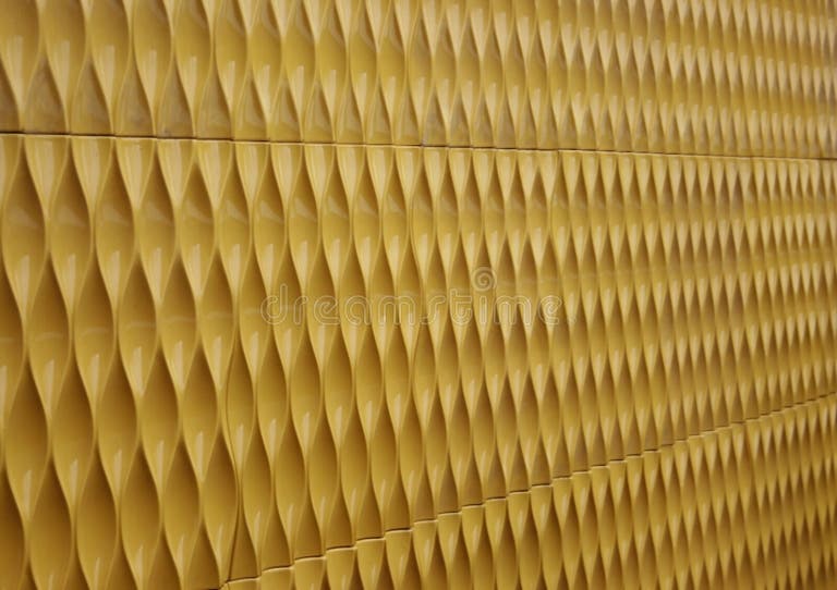 Geel verf Golfmetaal stock afbeelding. Image of metaal - 39467725