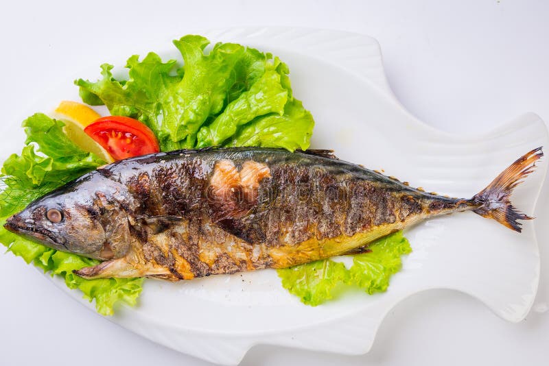 Gegrillter Seefisch Von Oben Stockbild - Bild von köstlich, mittagessen ...