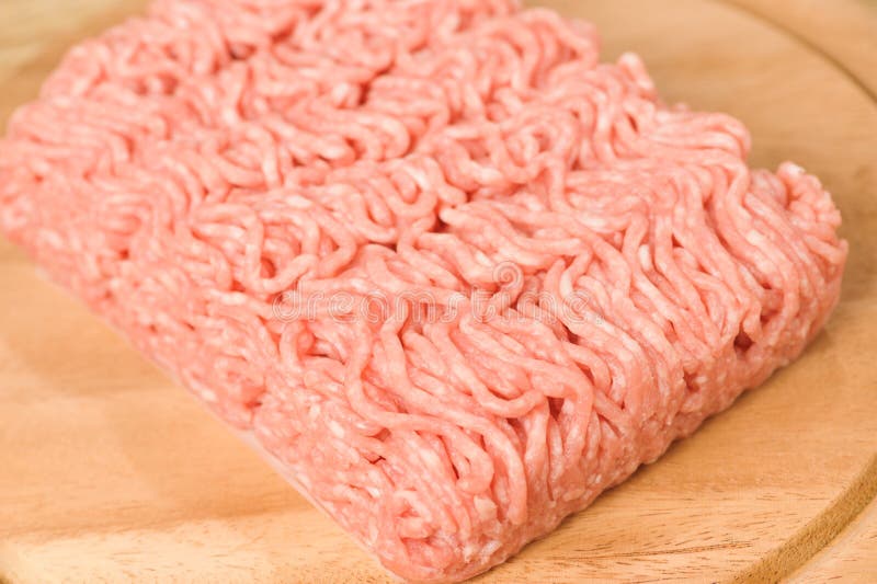 Gehacktes Fleisch stockbild. Bild von frisch, gesund - 27928149