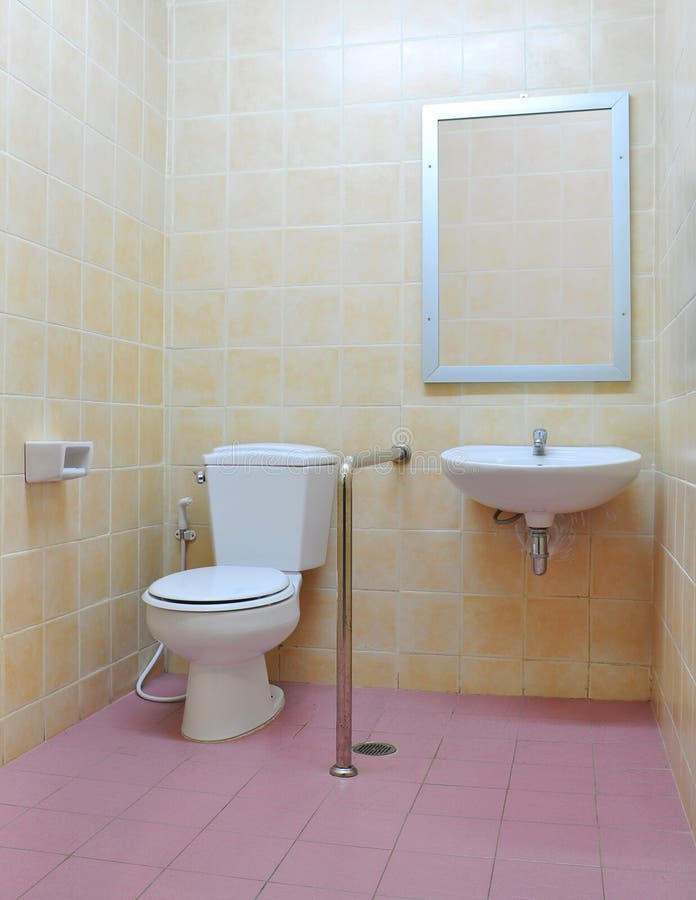 Gehandicapt WC-toiletteken Voor Rolstoel Toegankelijke Bejaarde Hogere ...