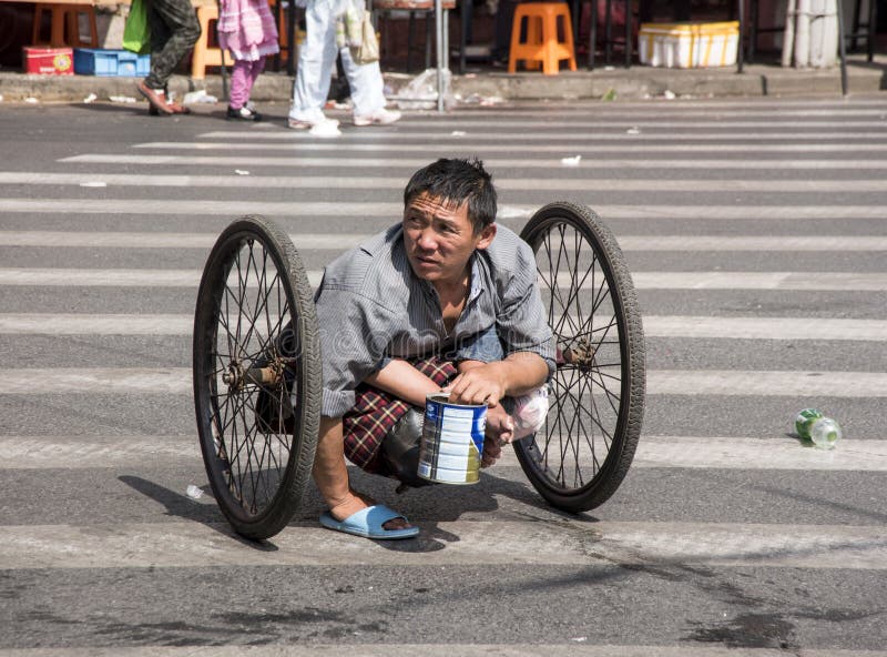 Gehandicapte Bedelaar, Shanghai Redactionele Fotografie - Image of ...