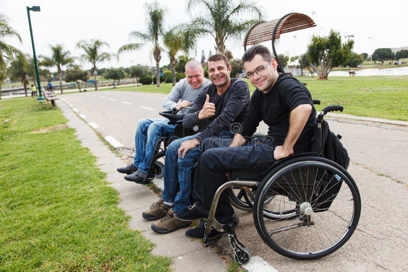 Gehandicapte Mensen in Rolstoel. Stock Foto - Image of gezondheid ...