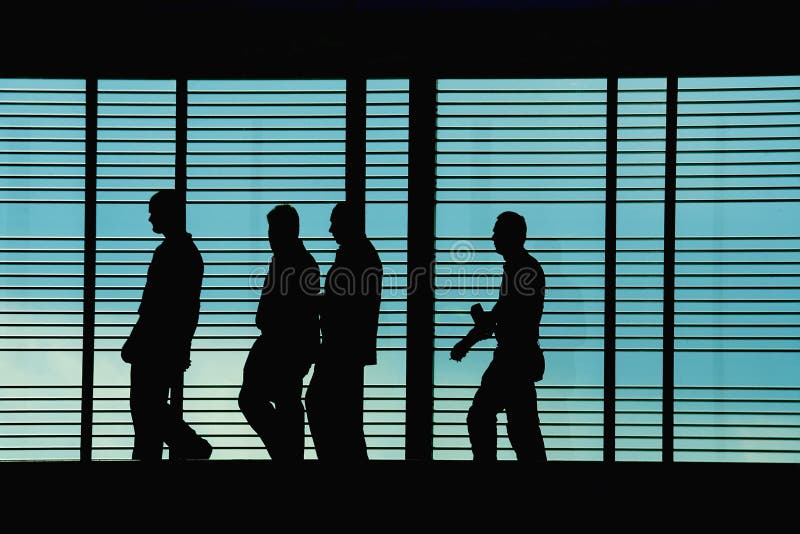 Gehen zum zu arbeiten stockbild. Bild von gruppe, zeilen - 1621777