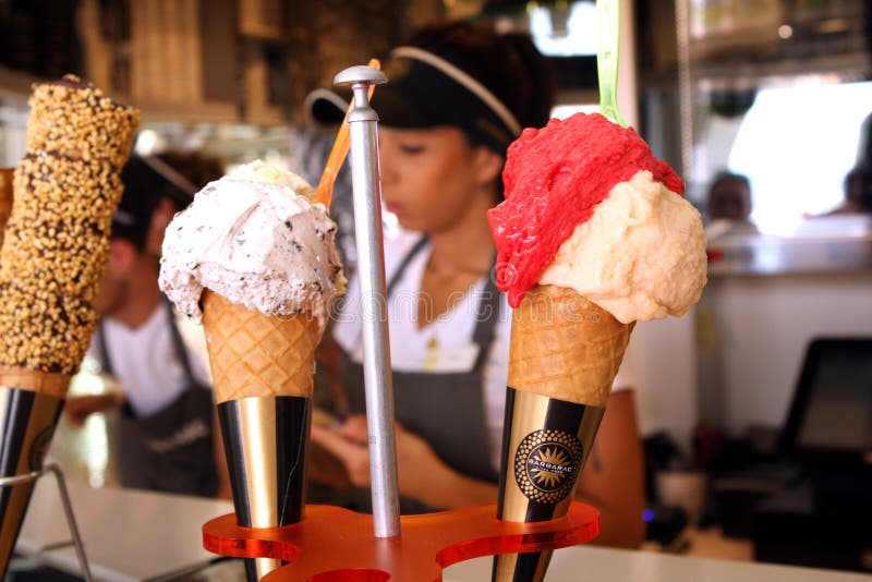 Gelato Di Saint Tropez Riviera Francese Immagine Editoriale - Immagine ...