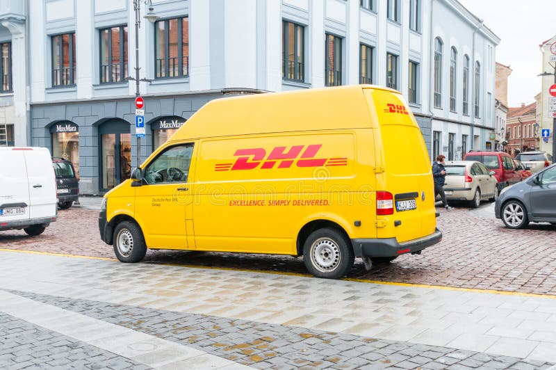 Deutsche Post-Auto redaktionelles stockfoto. Bild von auto - 45352768