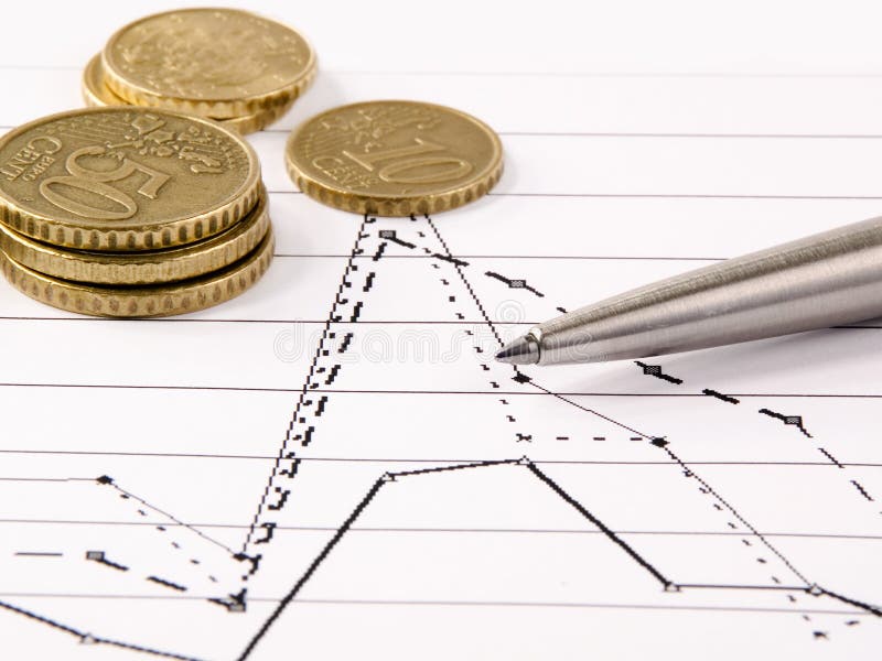 Geld, Stift Und Diagramm Bild. Bild: 6280445