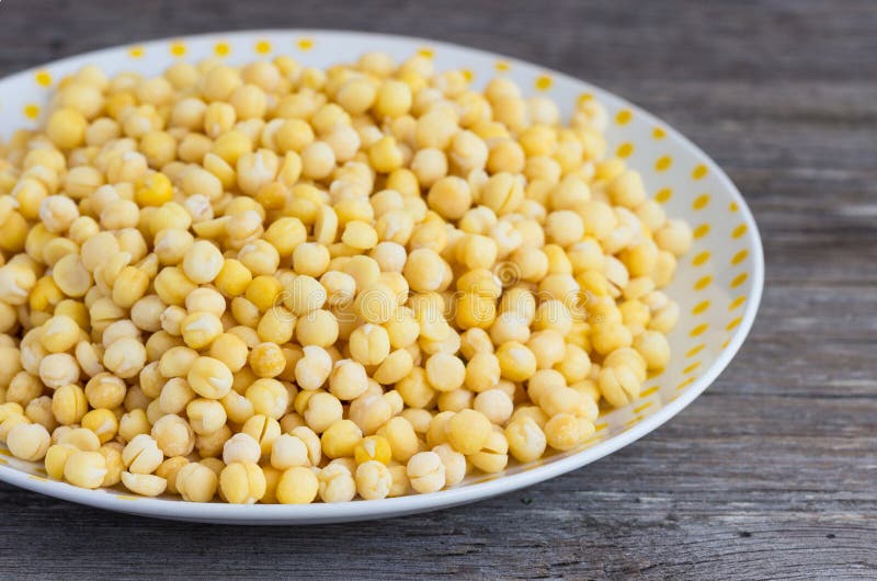 Gele erwten stock afbeelding. Image of rijp, ondiep, erwten - 95269951