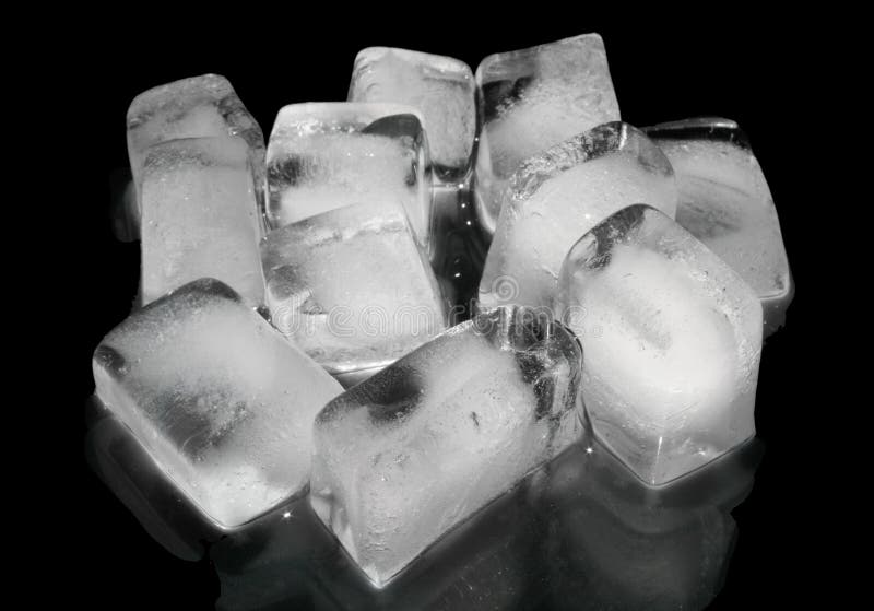 Gelo imagem de stock. Imagem de horizontal, azul, preto - 6410661