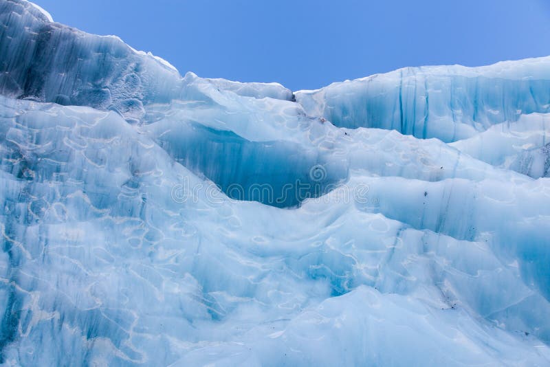 Gelo azul glacial foto de stock. Imagem de puro, polar - 38306048
