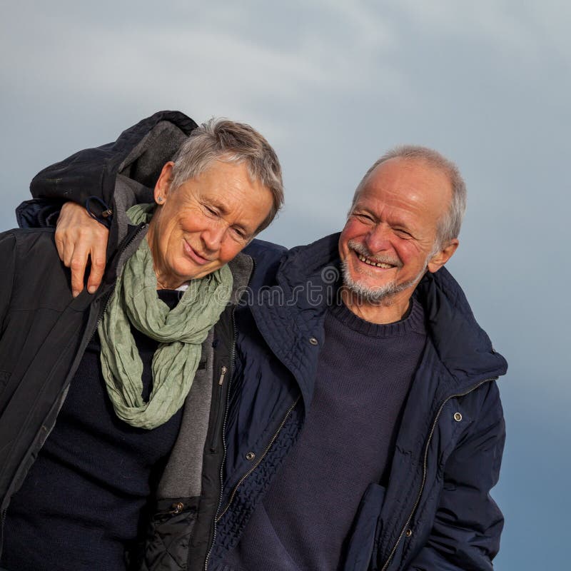 Gelukkige Hogere Paar Bejaarde Mensen Samen Stock Foto - Image of ...