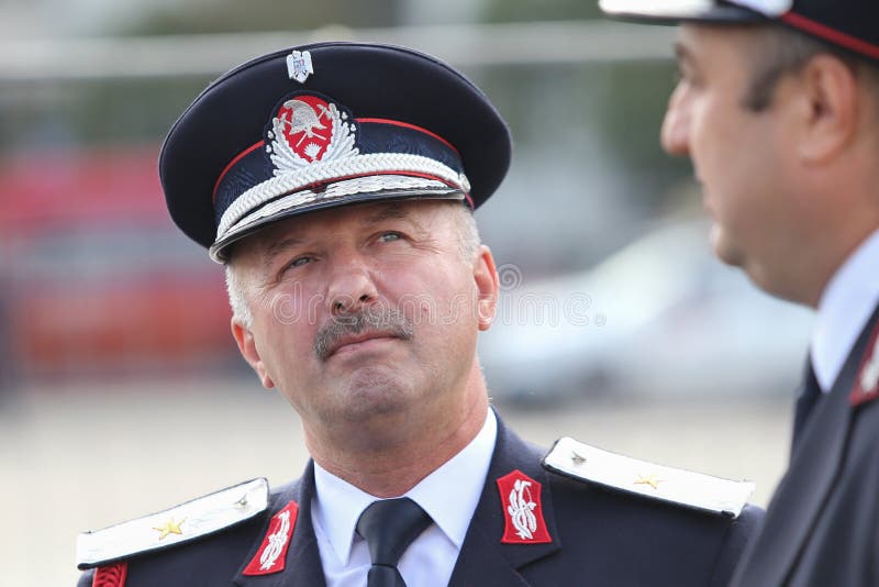 General Dan Paul Iamandi, Jefe De Bomberos Rumanos Foto editorial ...