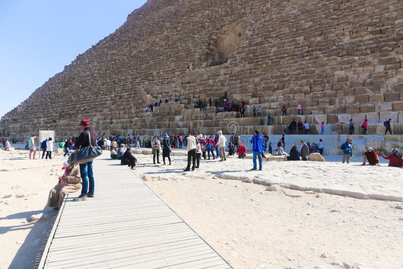Tourists at the Pyramids in Teotihuacan, Mexico Editorial Stock Image ...