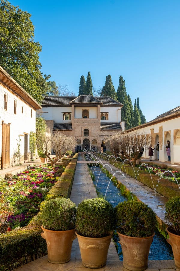 Generalife Gardens in Granada, Andalusia, Spain, Part of the Alhambra ...