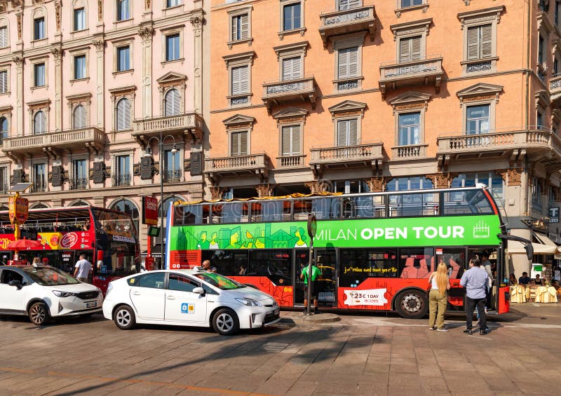 Open-top Hop-on Hop-off Milan Open Tour City Sightseeing Bus in Milan ...