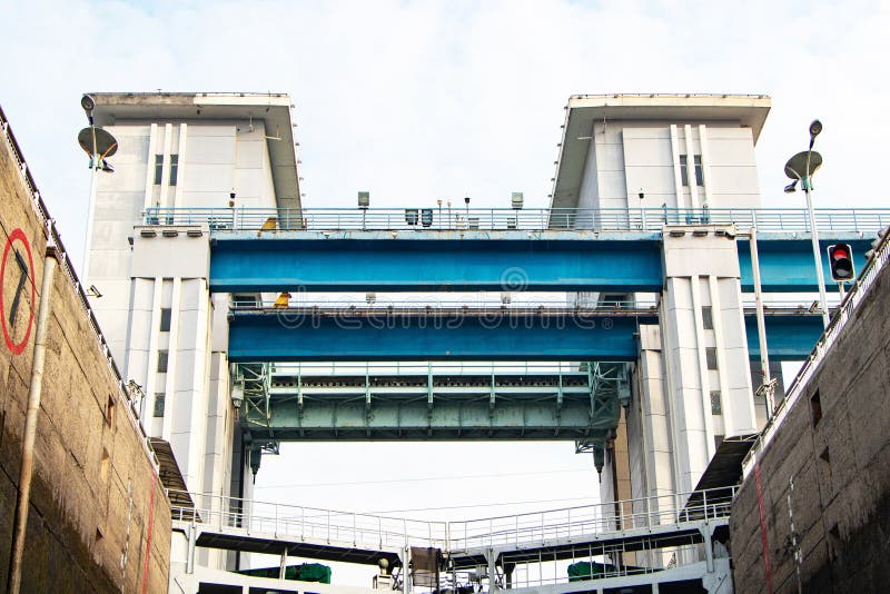 Hydrostatic Pressure Dam Gate Stock Photos - Free & Royalty-Free Stock ...