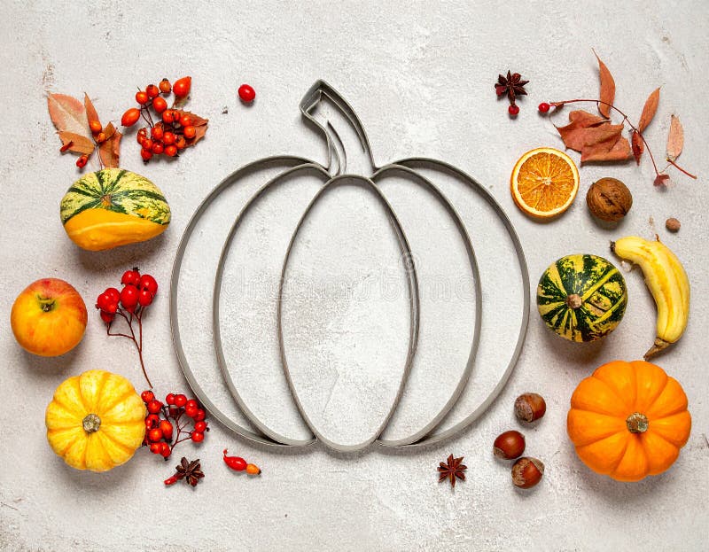 Balanced Festive Display Thanksgiving Outline Object Stock ...