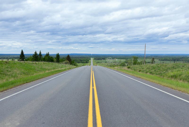 Scenic View from the Highway with Yellow Solid Lines in Plains Stock ...