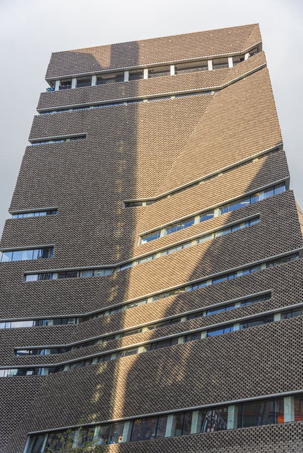 Tate Modern Switch House by the Swiss Architectural Practice Herzog ...