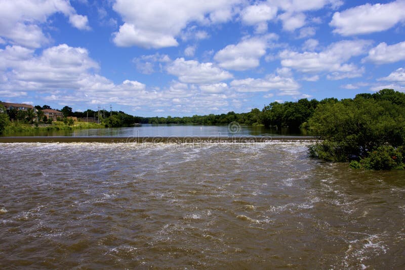 Geneva Dam on Fox River 810092 Stock Photo - Image of geneva, llinois ...
