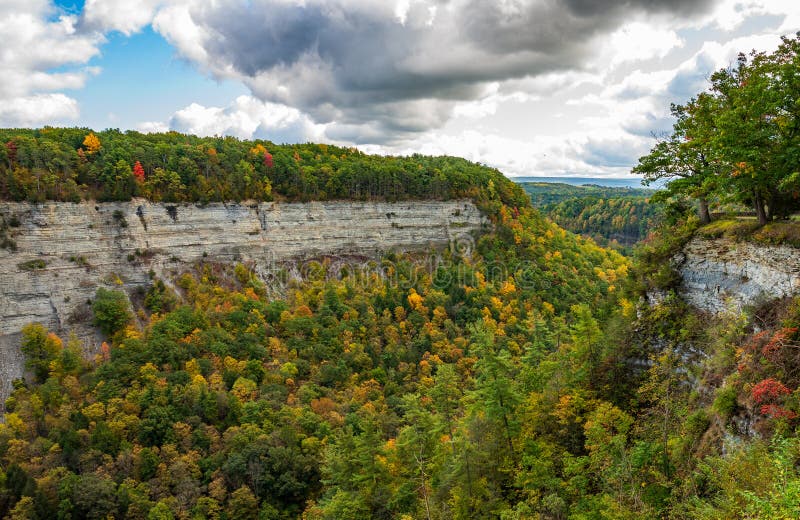 Genesee River Gorge in Letchworth State Park in New York Stock Photo ...