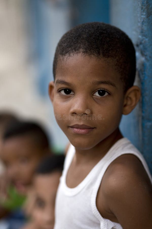 Mujeres Cubanas Posando Para Turistas Foto de archivo editorial ...