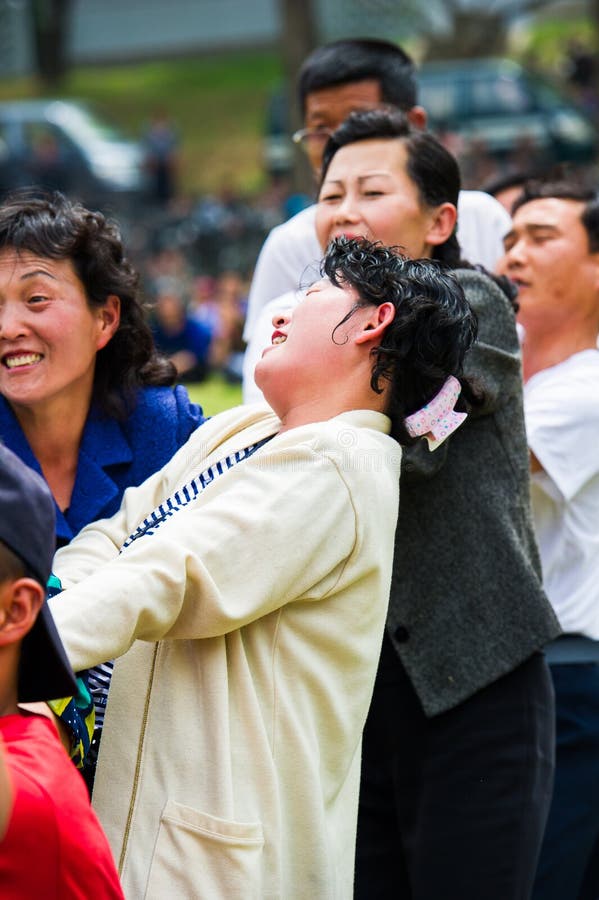 Gente en COREA DEL NORTE fotografía editorial. Imagen de persona - 52164517