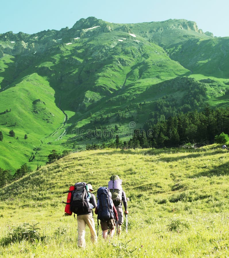 Gente en el alza imagen de archivo. Imagen de exterior - 11266783