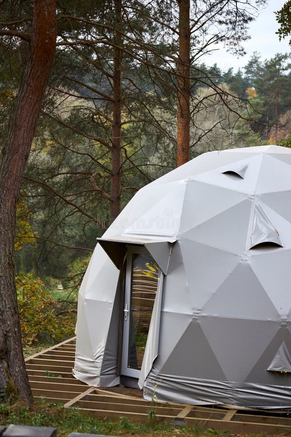 Geodesic Dome for Glamping and Camping, Thin-shell Structure Lattice ...