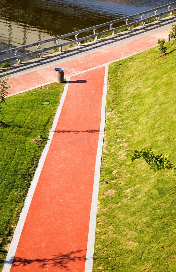 Geometry at park stock image. Image of water, geometric - 6792023