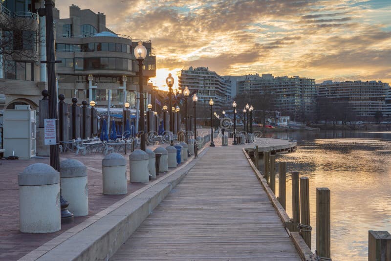 Georgetown DC Waterfront Watergate Hotel Editorial Photo - Image of ...