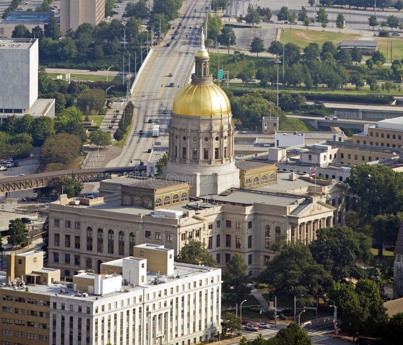 Georgia State Capitol Building Stock Image - Image of gold, legislature ...