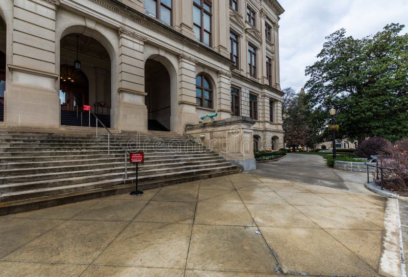 Georgia State Capitol Building in Atlanta, Georgia Stock Photo - Image ...