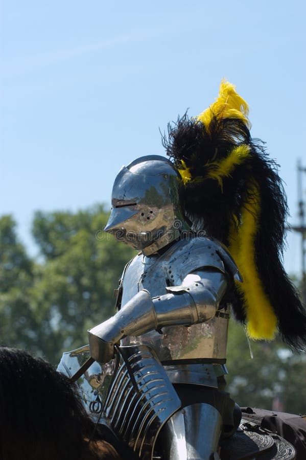 Gepanzerter Ritter stockbild. Bild von ritter, ritterlichkeit - 86623