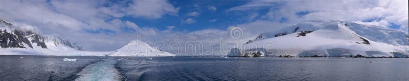 Gerlache Strait in Antarctica Stock Image - Image of cloud, ocean: 87289131