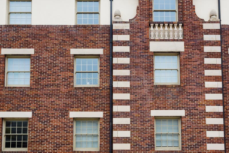 Gerlinger Hall at University of Oregon Stock Photo - Image of building ...