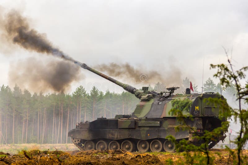 German Self-propelled Howitzer on Battlefield Stock Image - Image of ...