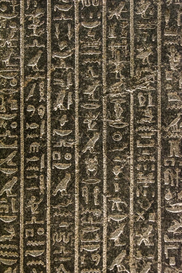 Geroglifico egiziano fotografia stock. Immagine di tiraggio - 43706286