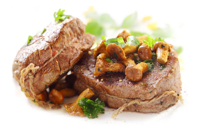 Geroosterde Medaillons Van Filetlapje Vlees Stock Afbeelding - Image of ...