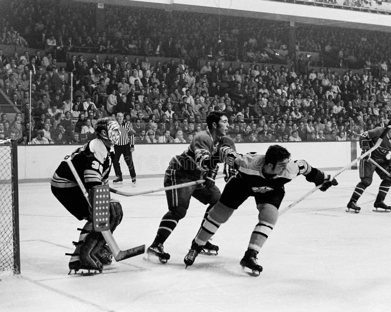 Gerry Cheevers Et Fred Stanfield, Boston Bruins Image éditorial - Image ...