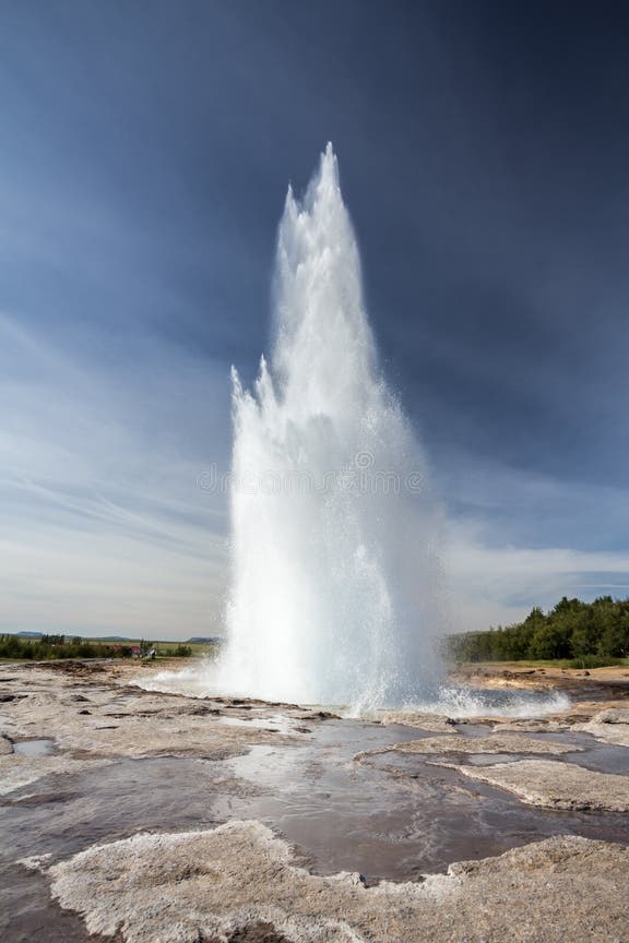 Geyser explosion stock photo. Image of sulfur, island - 31128876